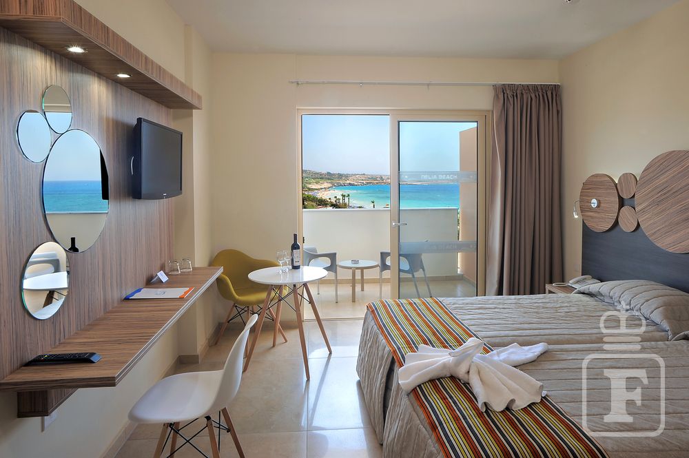 Hotel Nelia Beach Hotel & Spa - Dovolenka Cyprus : CK FIFO